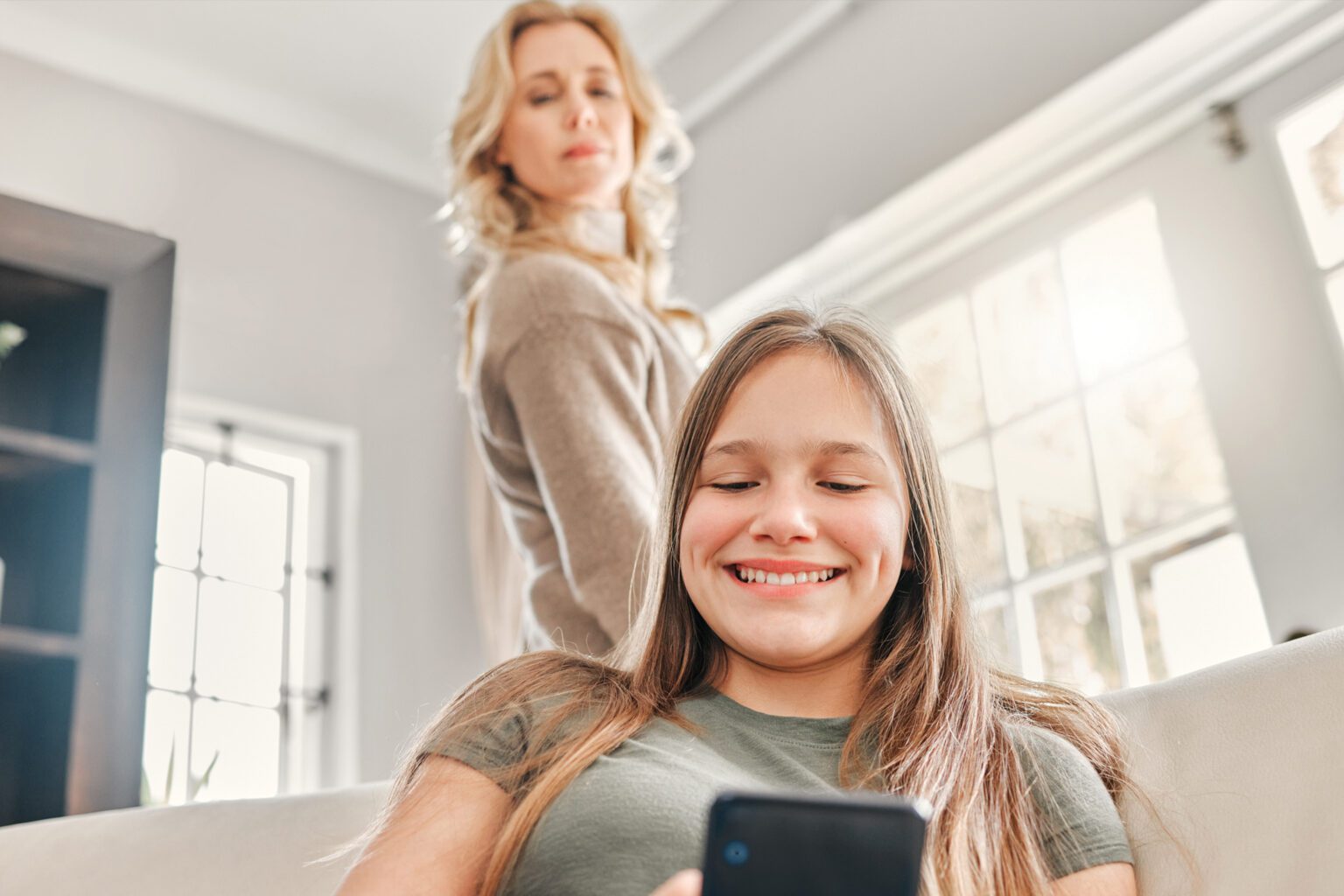 Social Media-Altered Socialization - HealthScope® Magazine