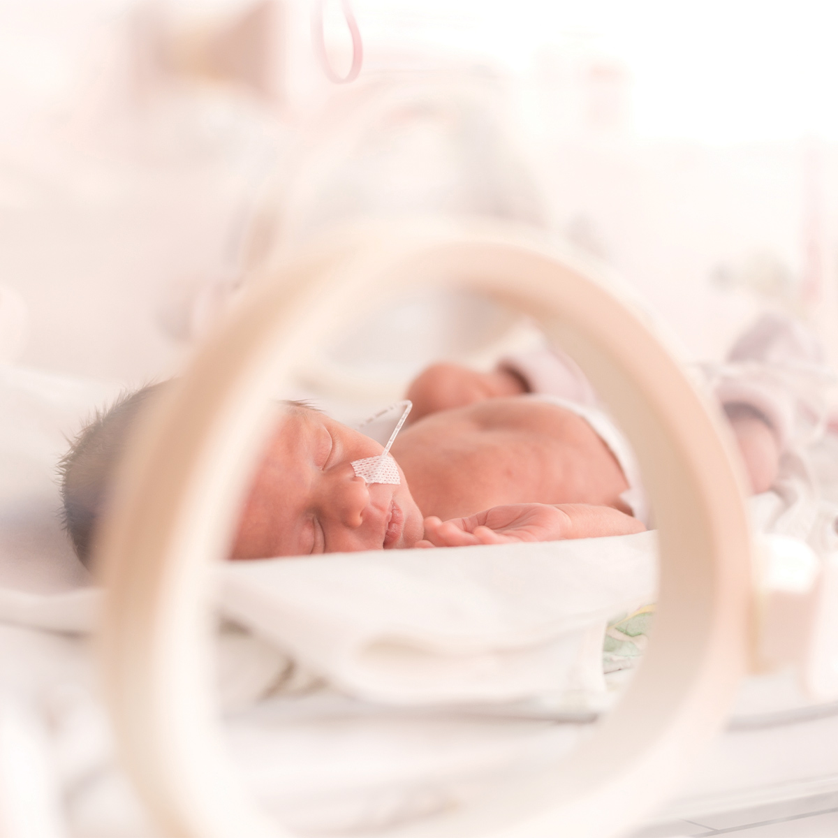 Understanding Preterm Birth - HealthScope® Magazine